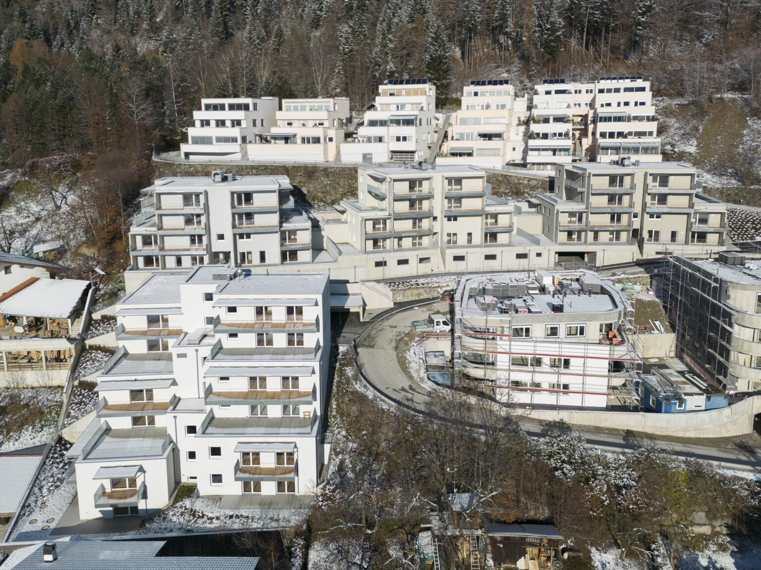 Jenbach, Kirchlergründe › Alpenländische Tirol